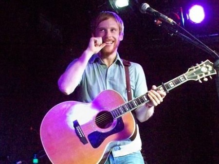 Kevin Devine To Give A Very Special Performance In AP TONIGHT!