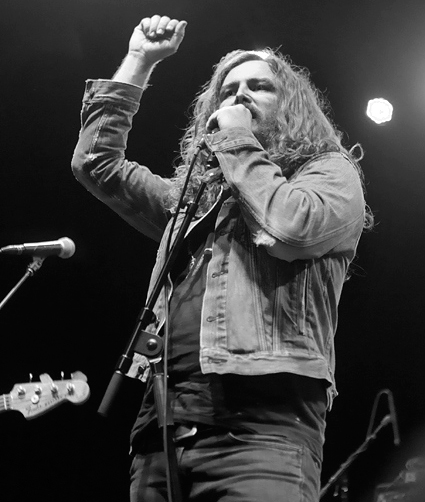 TVD Live Shots: J. Roddy Walston & The Business at Union Transfer, 11/6