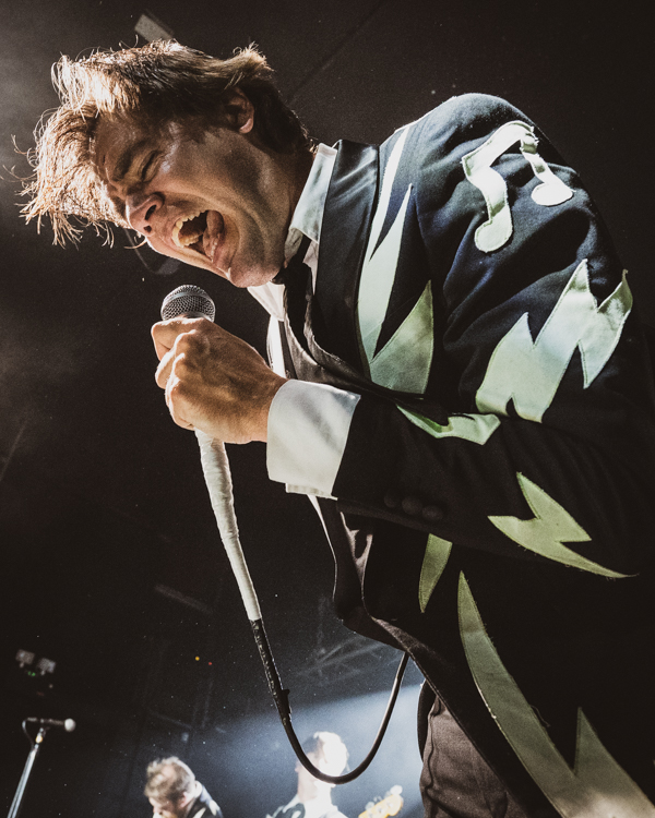 TVD Live Shots: The Hives at the Garage, 6/13